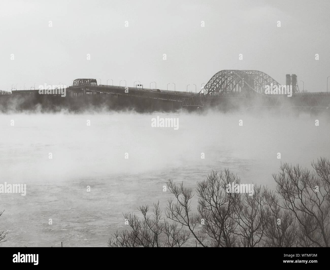 Mercier bridge hi-res stock photography and images - Alamy