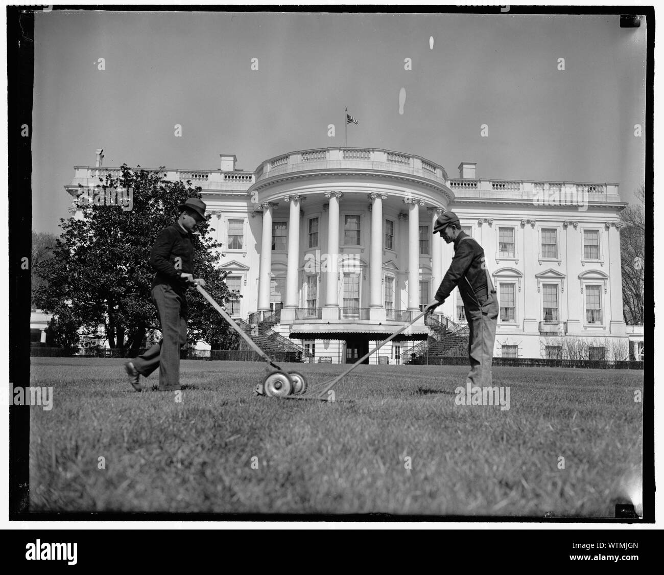 [Mowing & raking White House lawn]; [Mowing & raking White House lawn ...