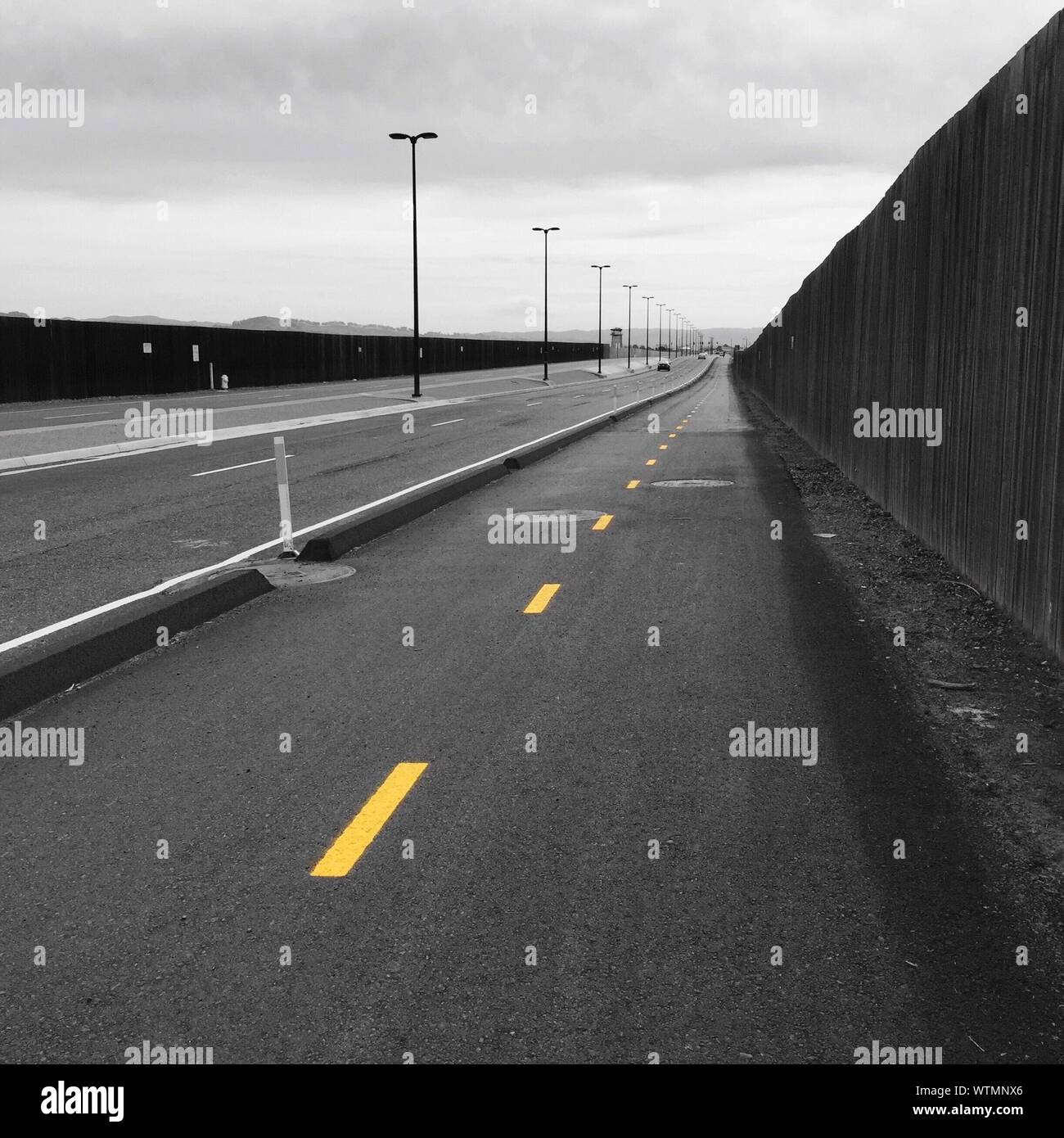 Intersection markings hi-res stock photography and images - Alamy