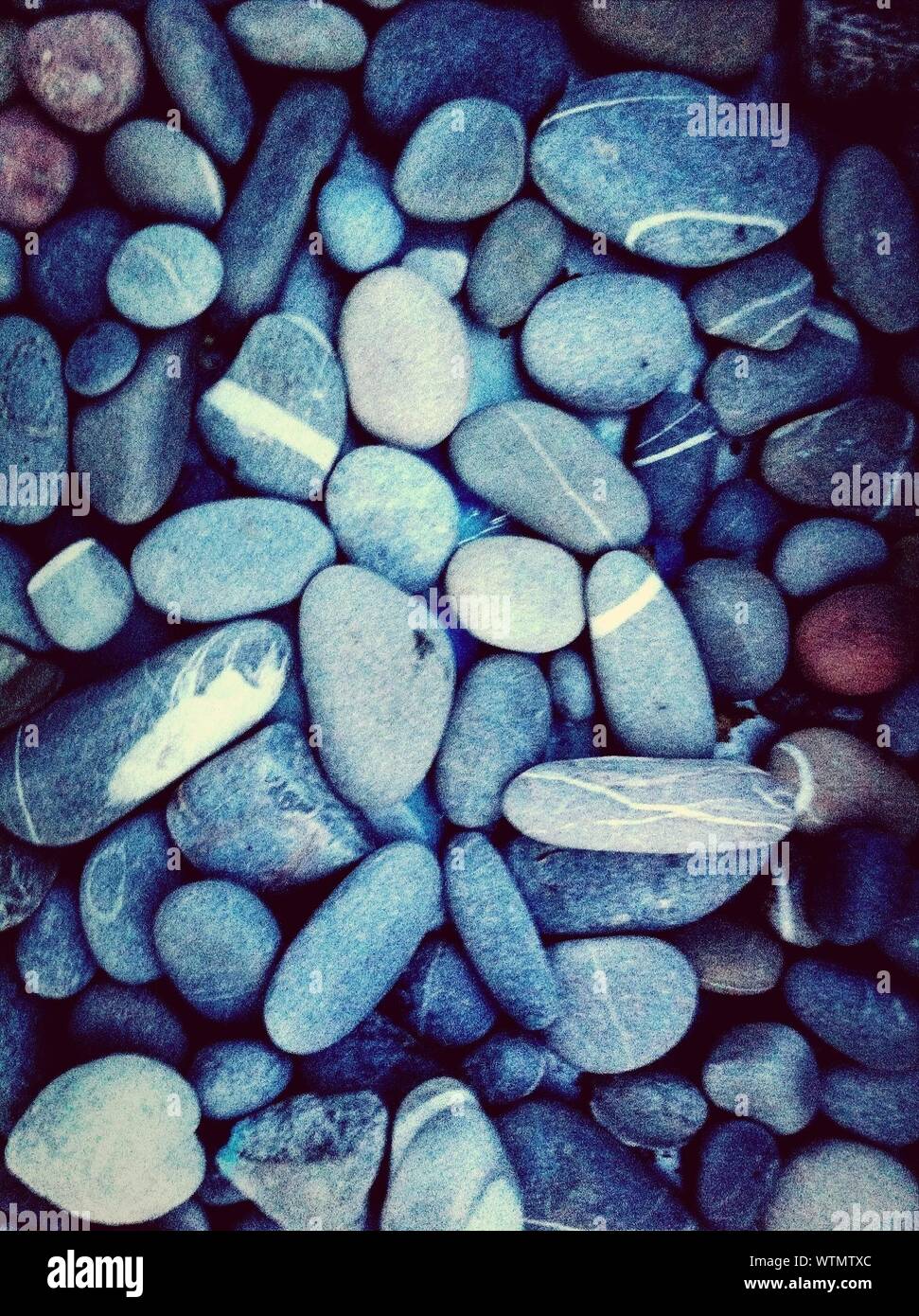 Grey Pebbles Stock Photos & Grey Pebbles Stock Images - Alamy