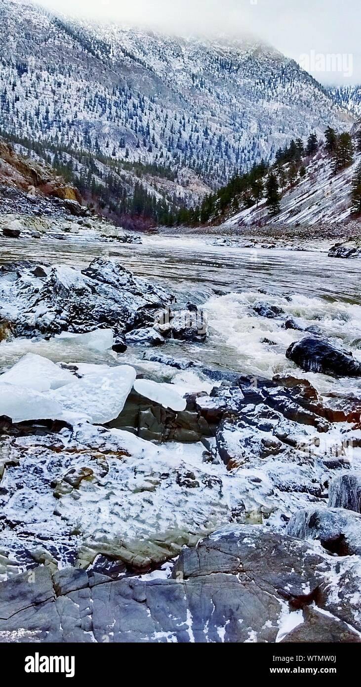 Ice on rock in river hi-res stock photography and images - Alamy