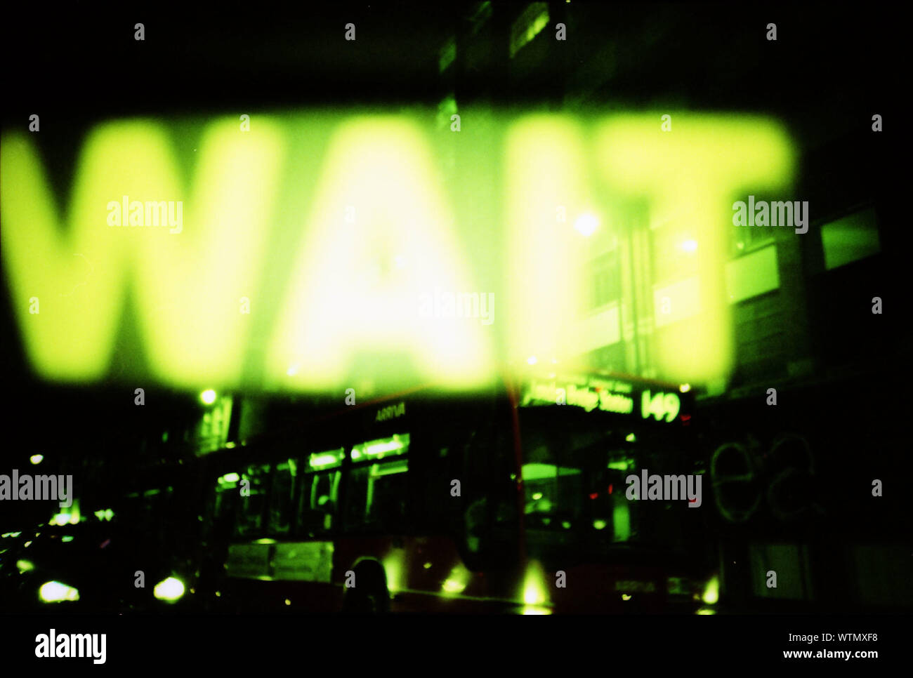 Green street sign hi-res stock photography and images - Alamy