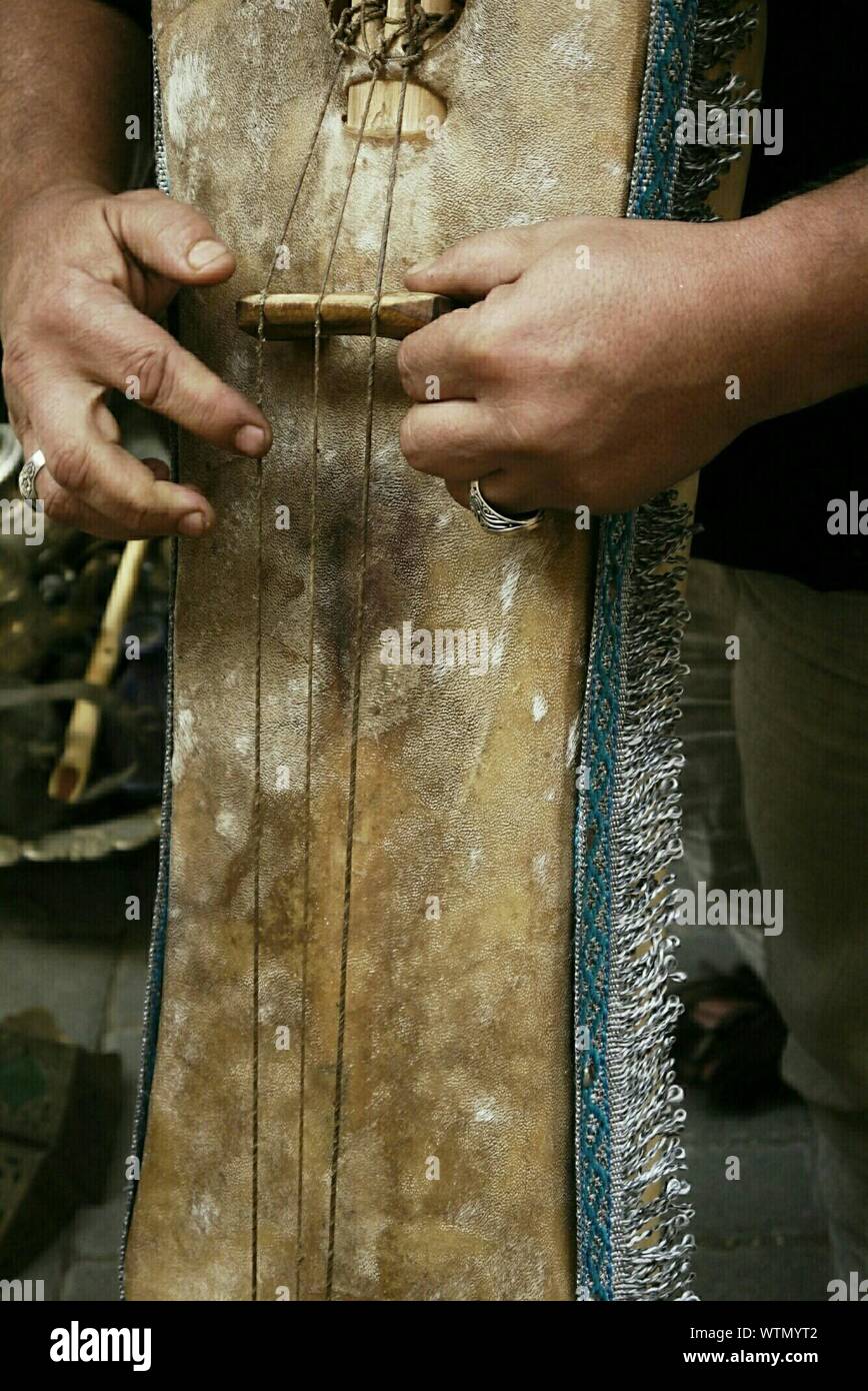 Gimbri hi-res stock photography and images - Alamy