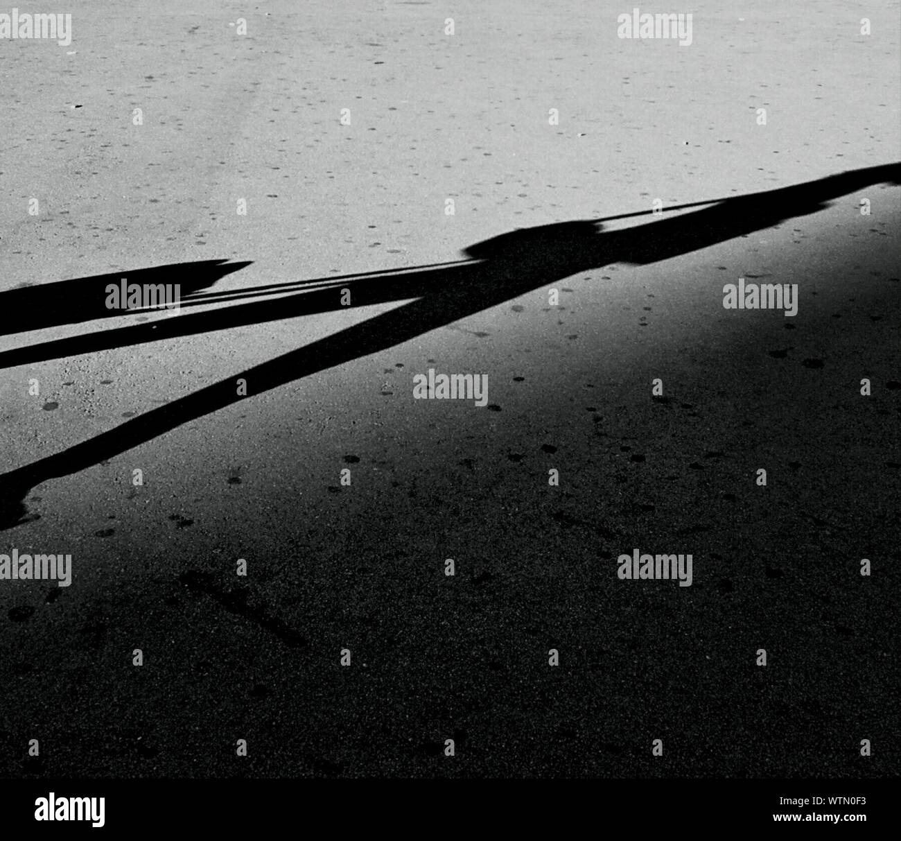 Shadow of walking hi-res stock photography and images - Alamy