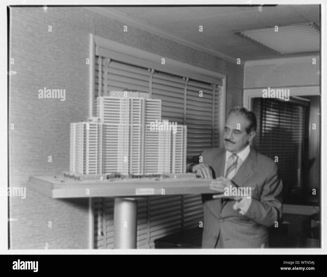 Mr. Raymond Loewy Stock Photo - Alamy