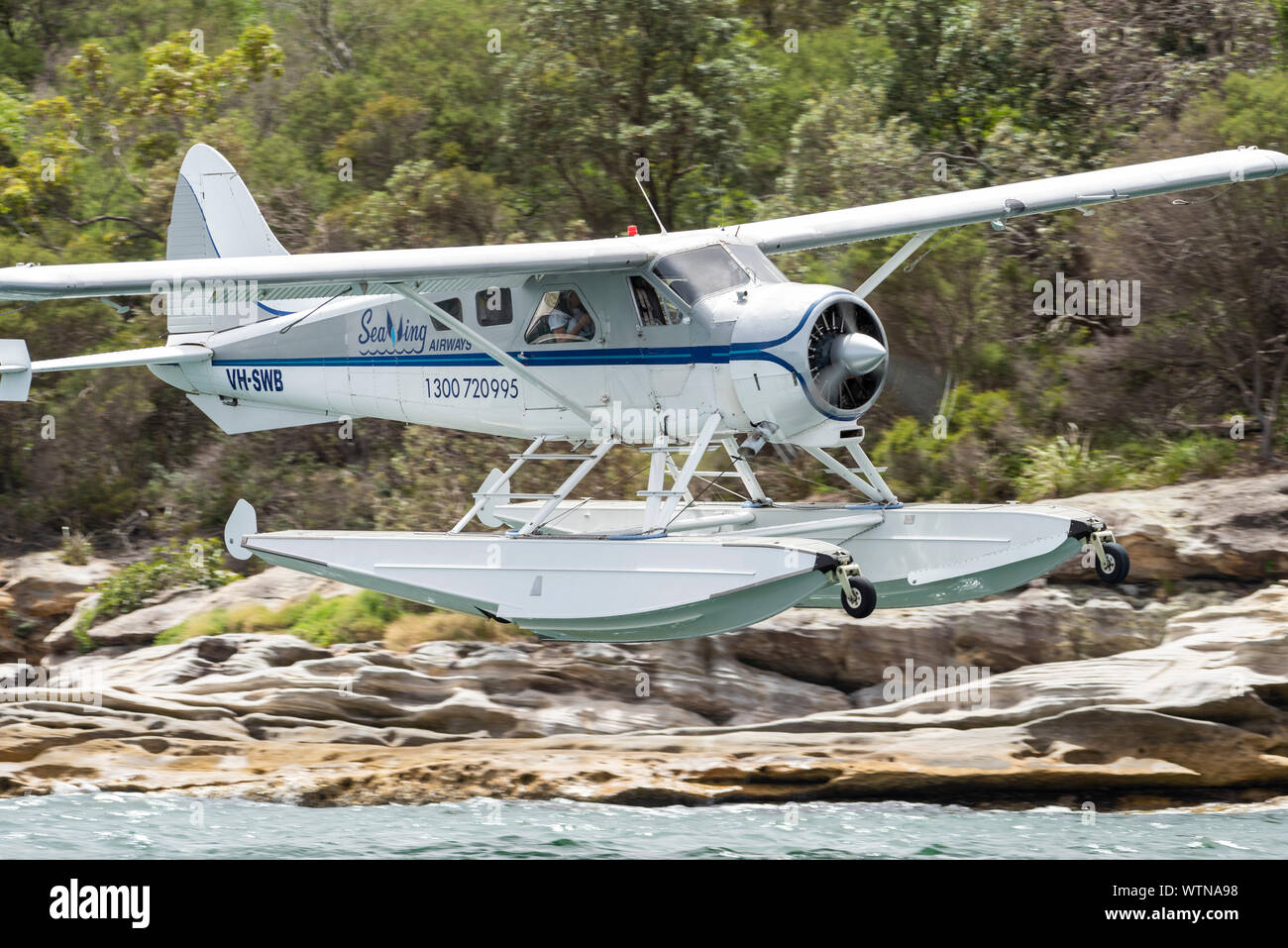 Sydney seaplane hi-res stock photography and images - Alamy