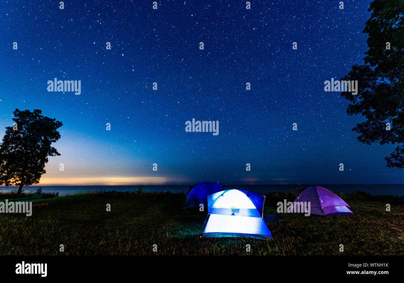 Camping at Lakeside State Park Stock Photo - Alamy