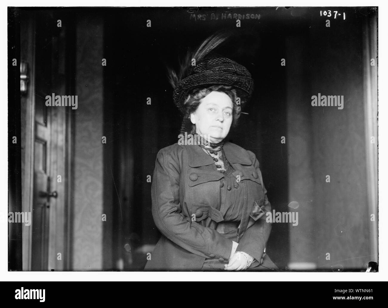 Mrs a hi-res stock photography and images - Alamy