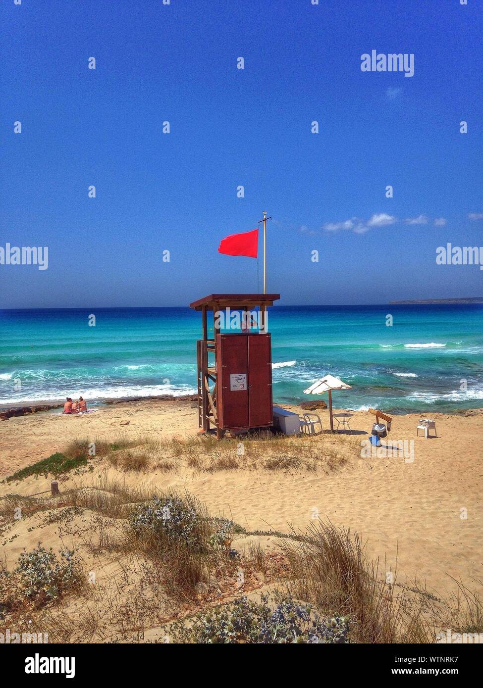 Lifeguard Hut On The Beach Stock Photo - Alamy