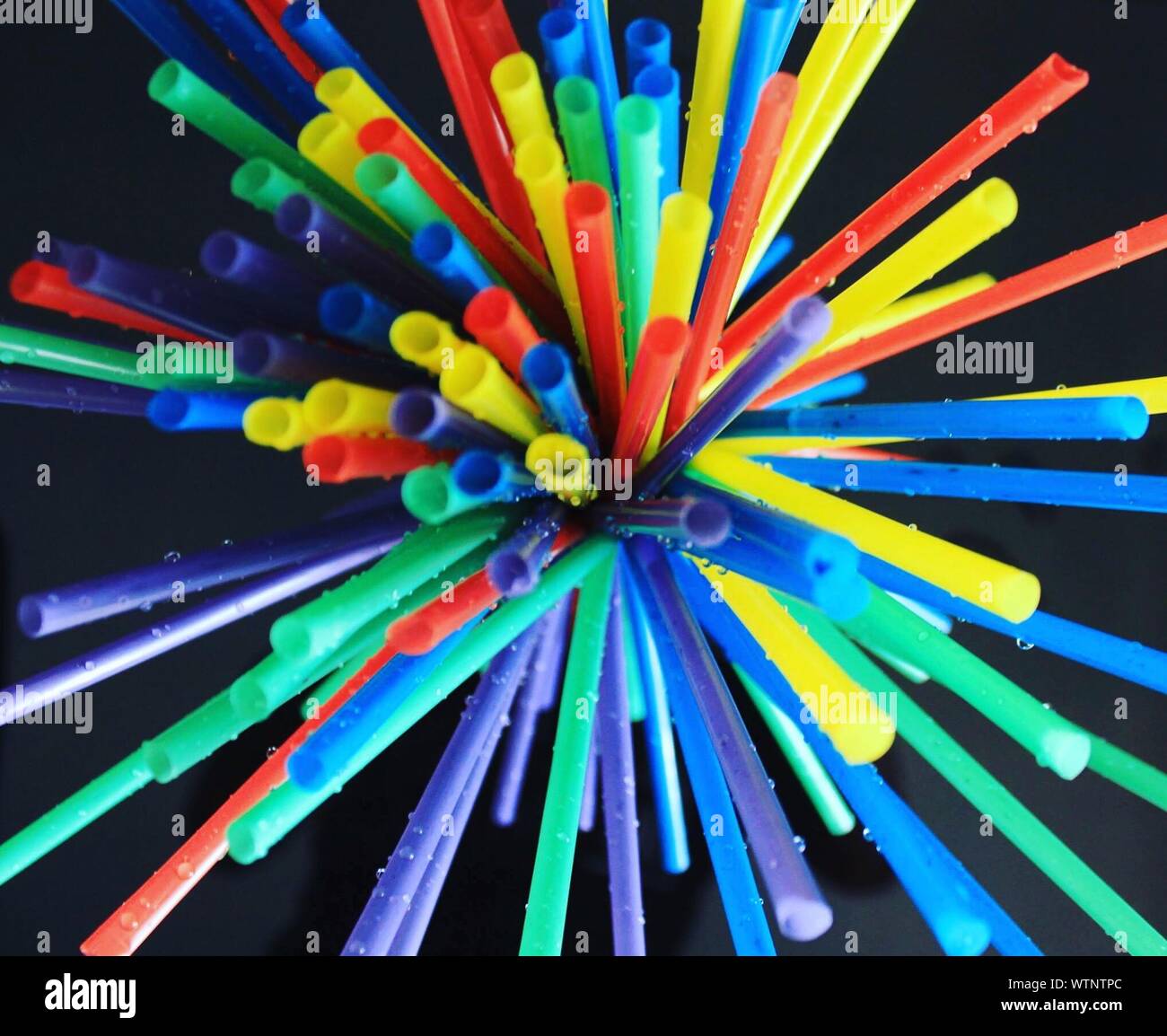 Wet straw hi-res stock photography and images - Alamy