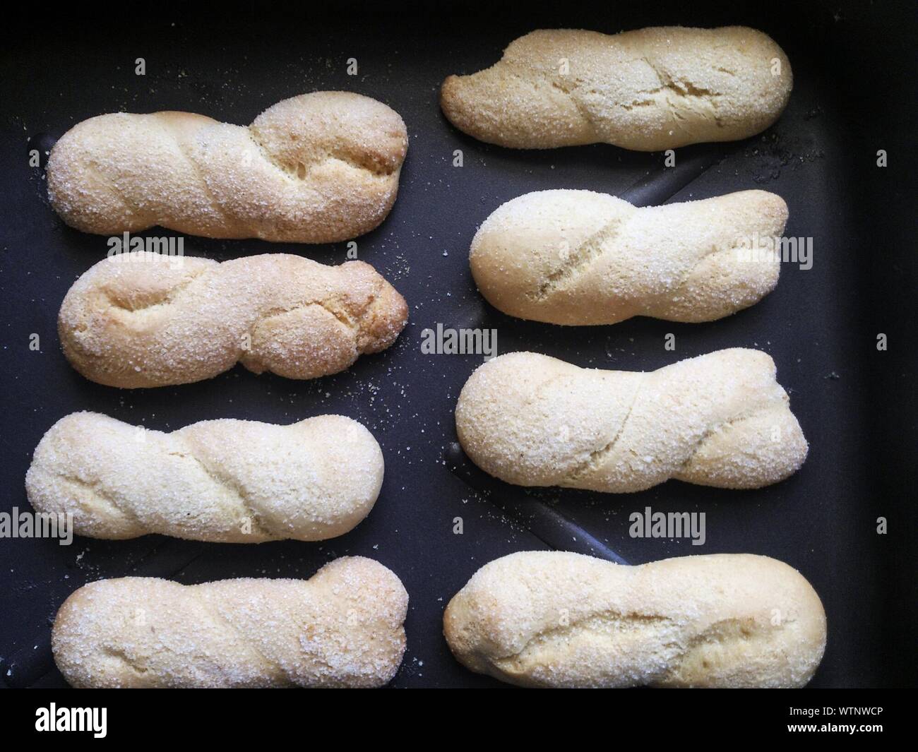 Oven baked buns hi-res stock photography and images - Alamy