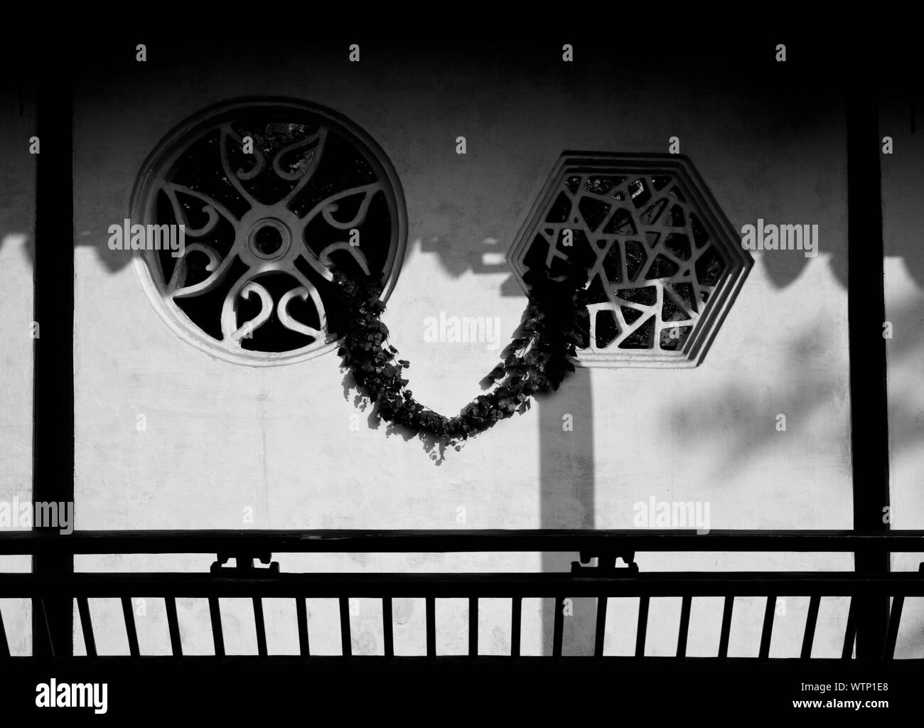 Hexagon Windows High Resolution Stock Photography and Images - Alamy