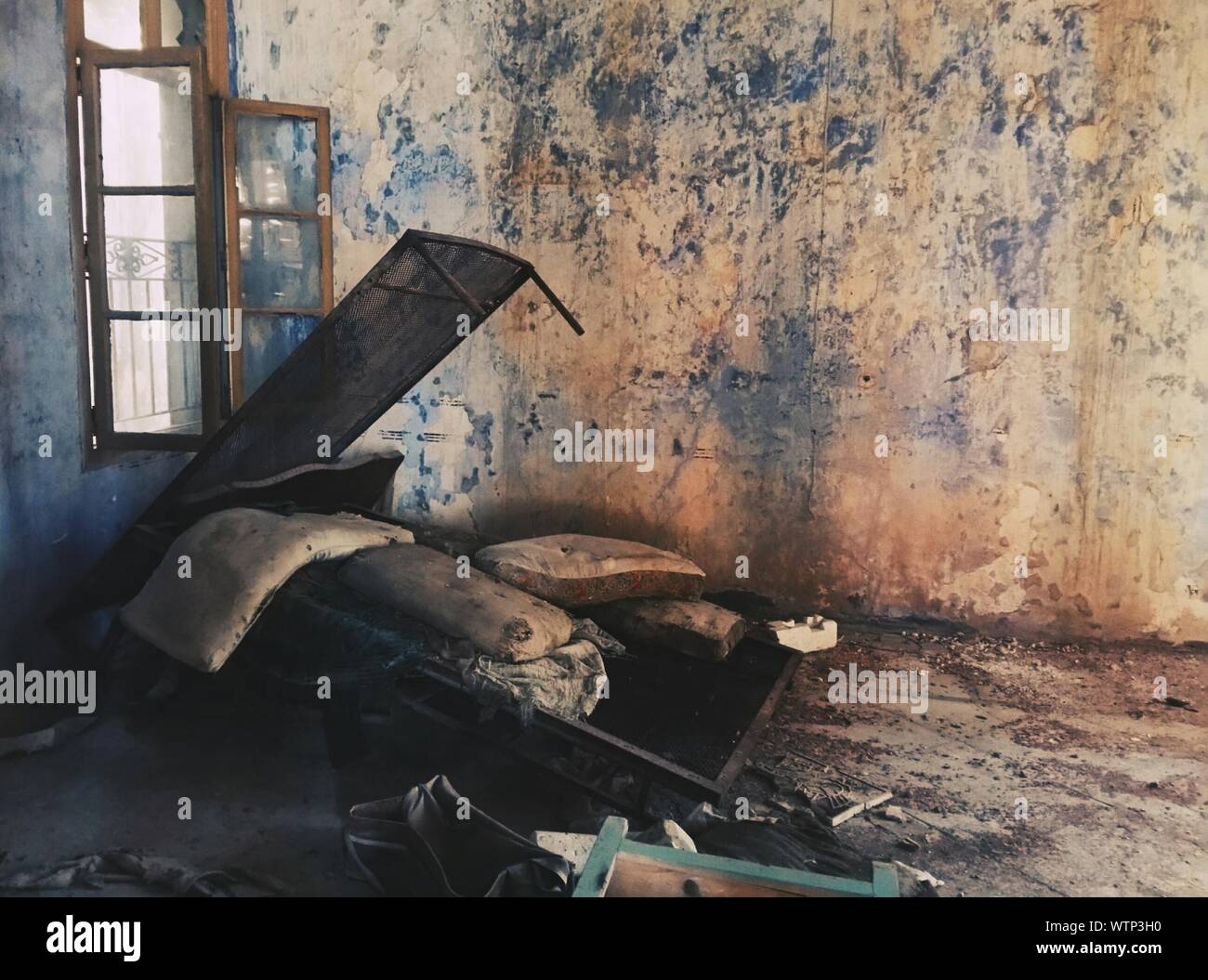 Broken bed hi-res stock photography and images - Alamy