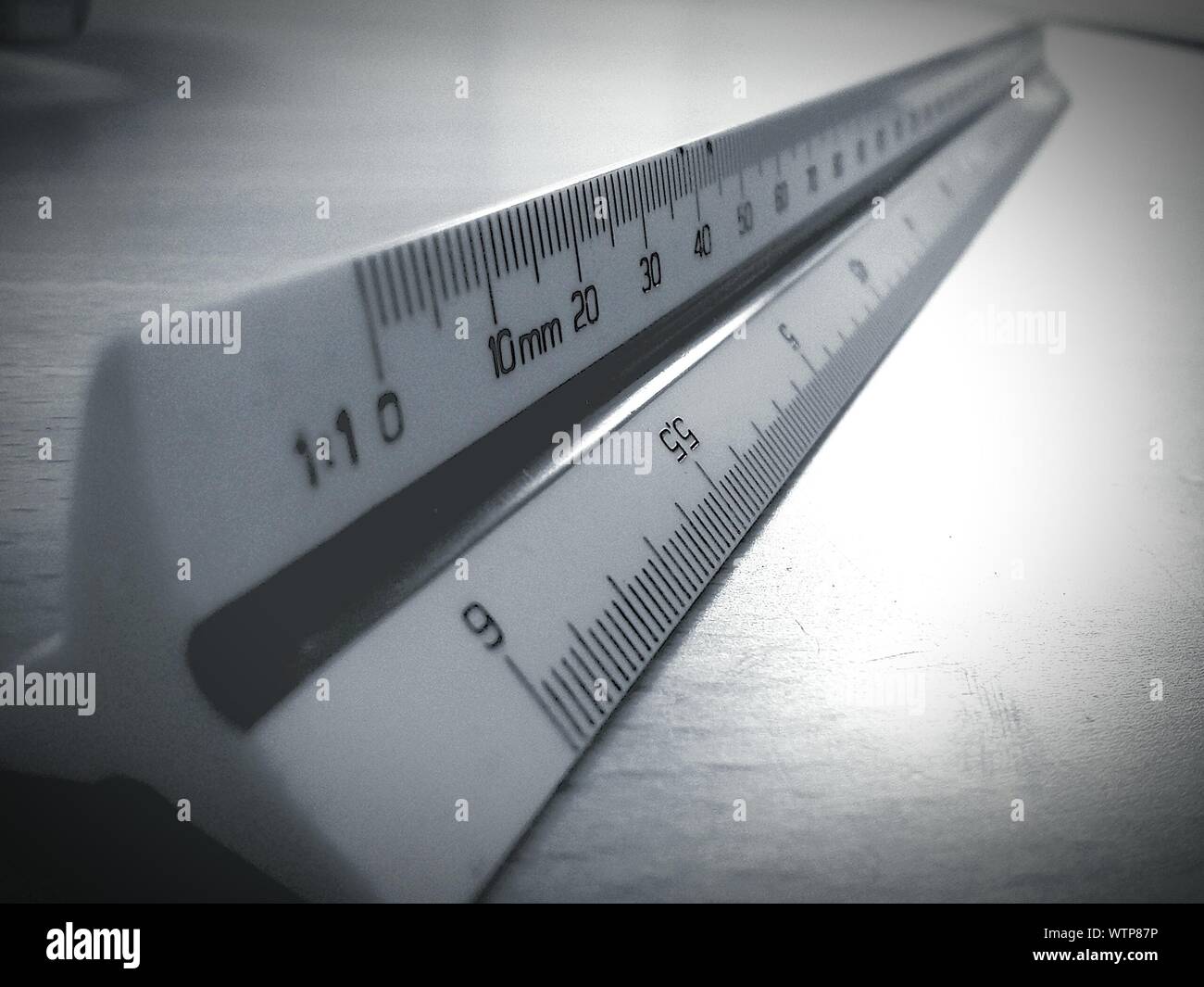 Ruler table accuracy hi-res stock photography and images - Alamy