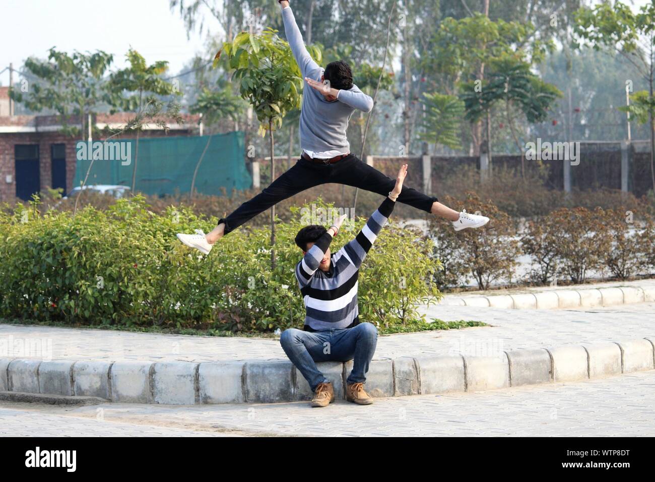 Dab dancing hi-res stock photography and images - Alamy
