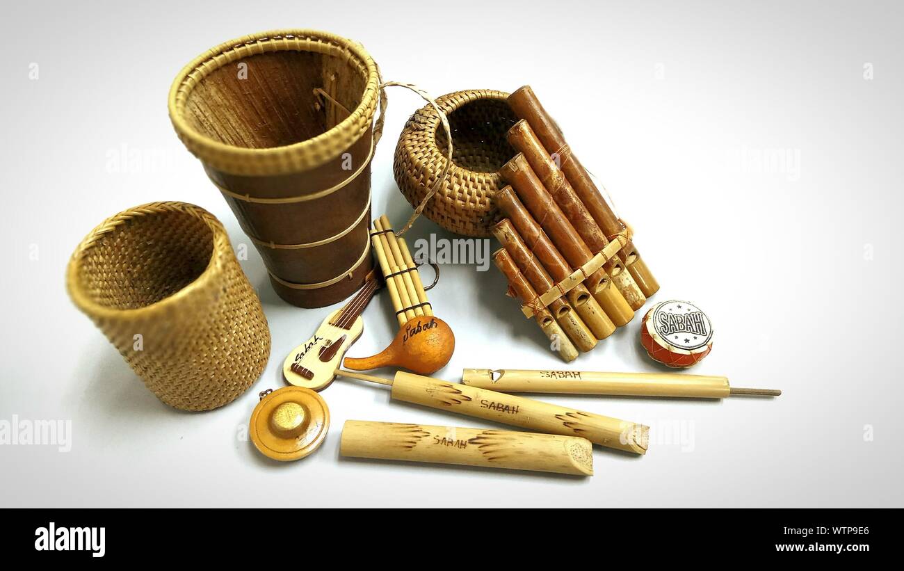 Wooden instruments hi-res stock photography and images - Alamy