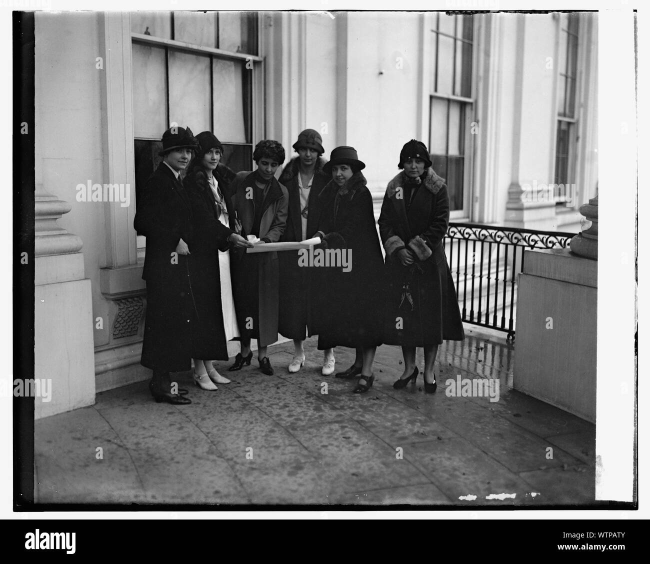 Civic delegation Black and White Stock Photos & Images - Alamy