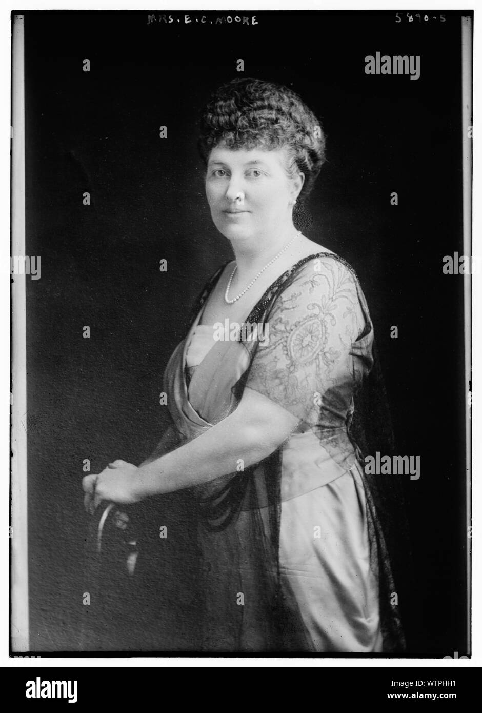 Mrs c moore mrs c moore hi-res stock photography and images - Alamy