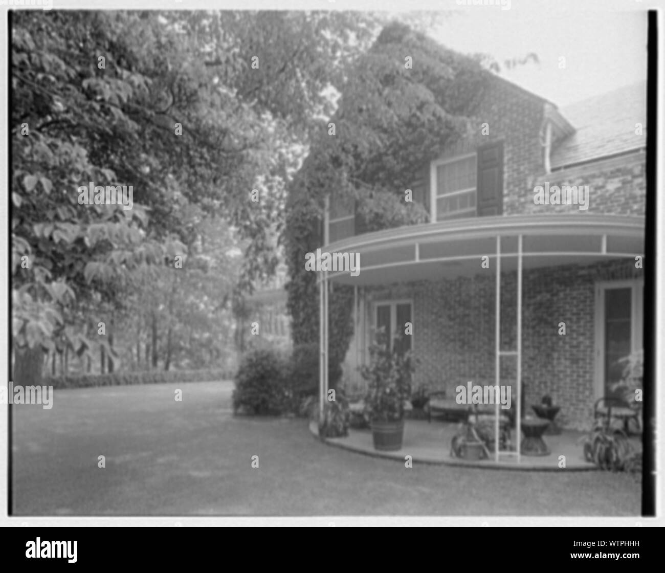 E f hutton hi-res stock photography and images - Alamy