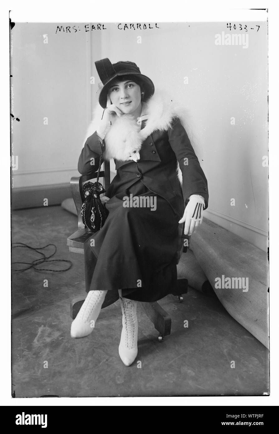 Mrs. Earl Carroll Stock Photo - Alamy