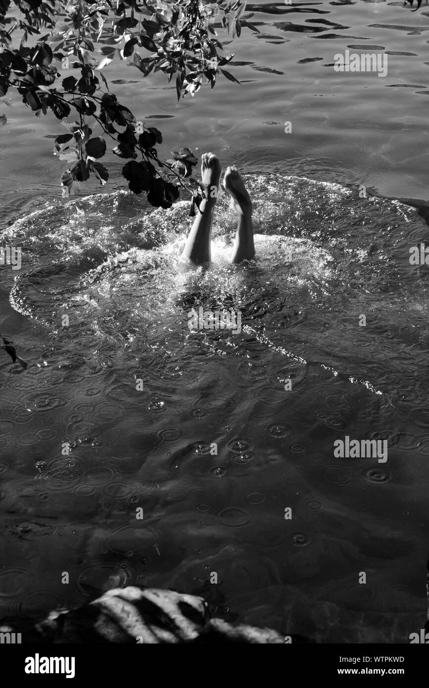 Drowning Black and White Stock Photos & Images - Alamy