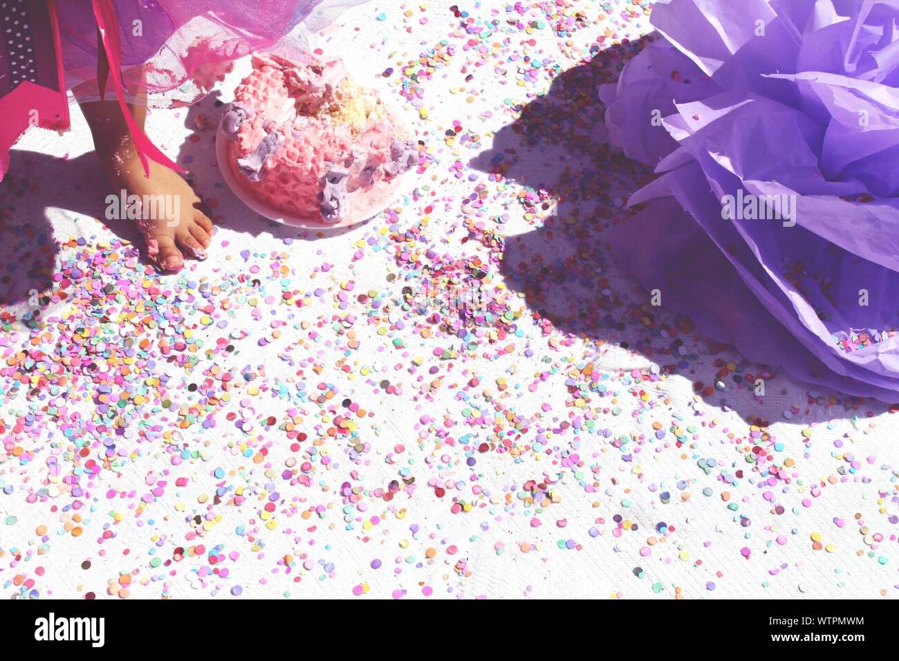Messy party girl hi-res stock photography and images - Alamy