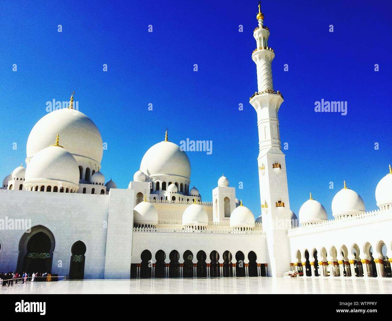 Religious structures hi-res stock photography and images - Alamy