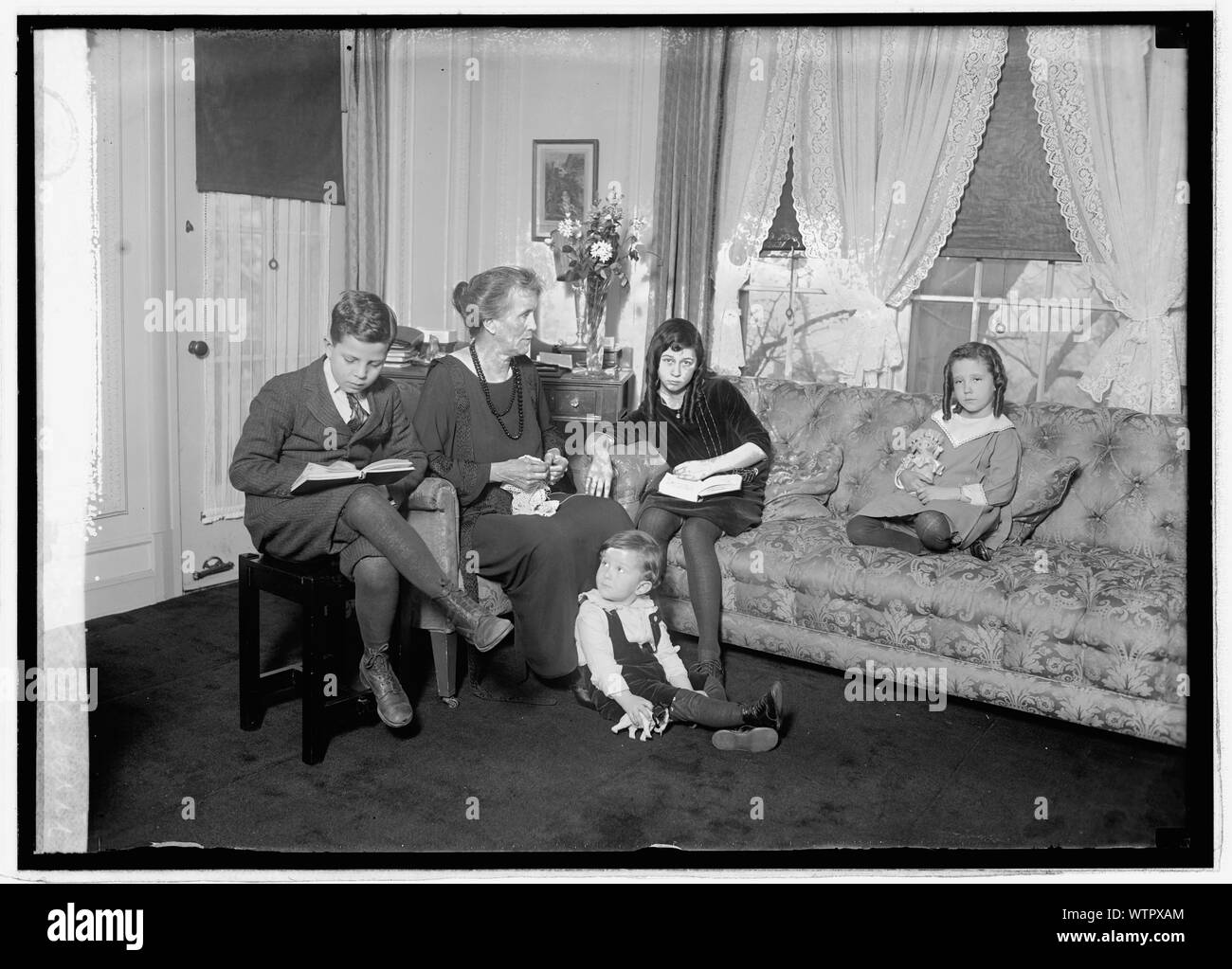 Fall connection Black and White Stock Photos & Images - Alamy