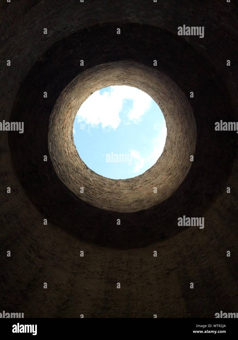 Well Inside Hole High Resolution Stock Photography and Images - Alamy