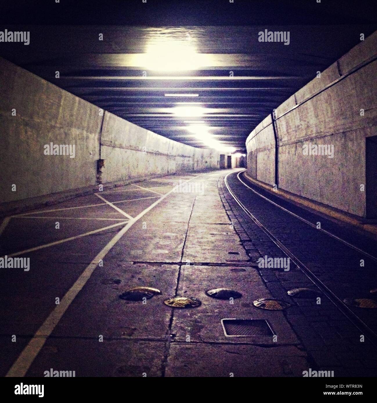 Lit tunnel hi-res stock photography and images - Alamy
