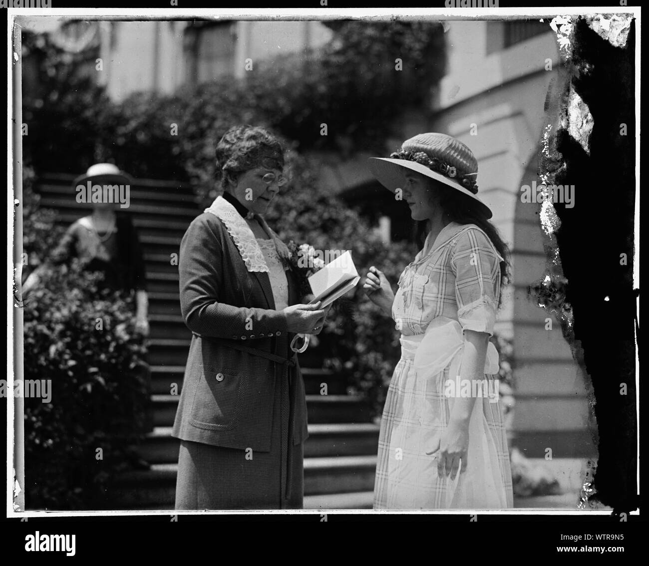 Mrs Harding High Resolution Stock Photography and Images - Alamy