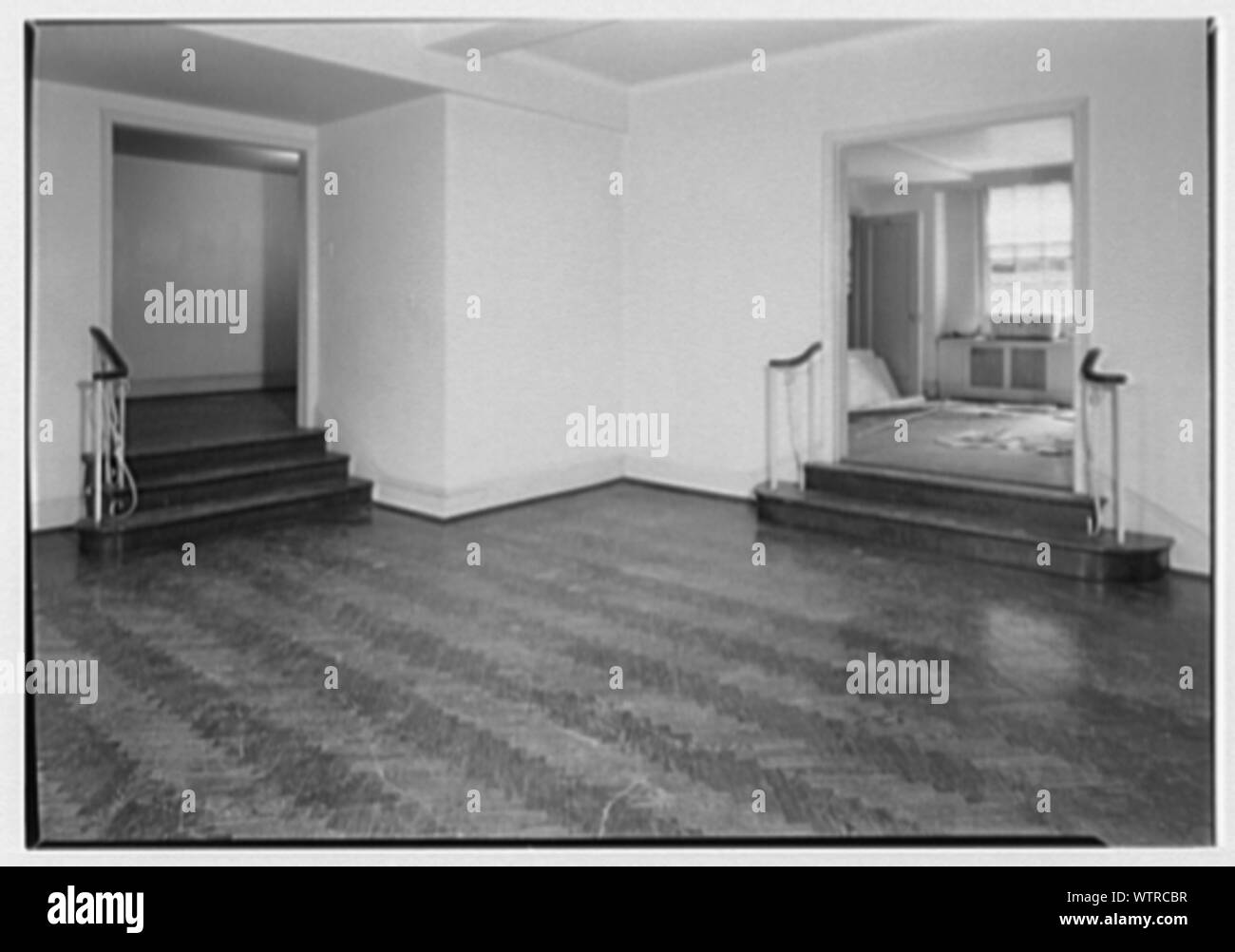 Mrs. Hazelton, residence at 7 Gracie Sq., New York City Stock Photo - Alamy