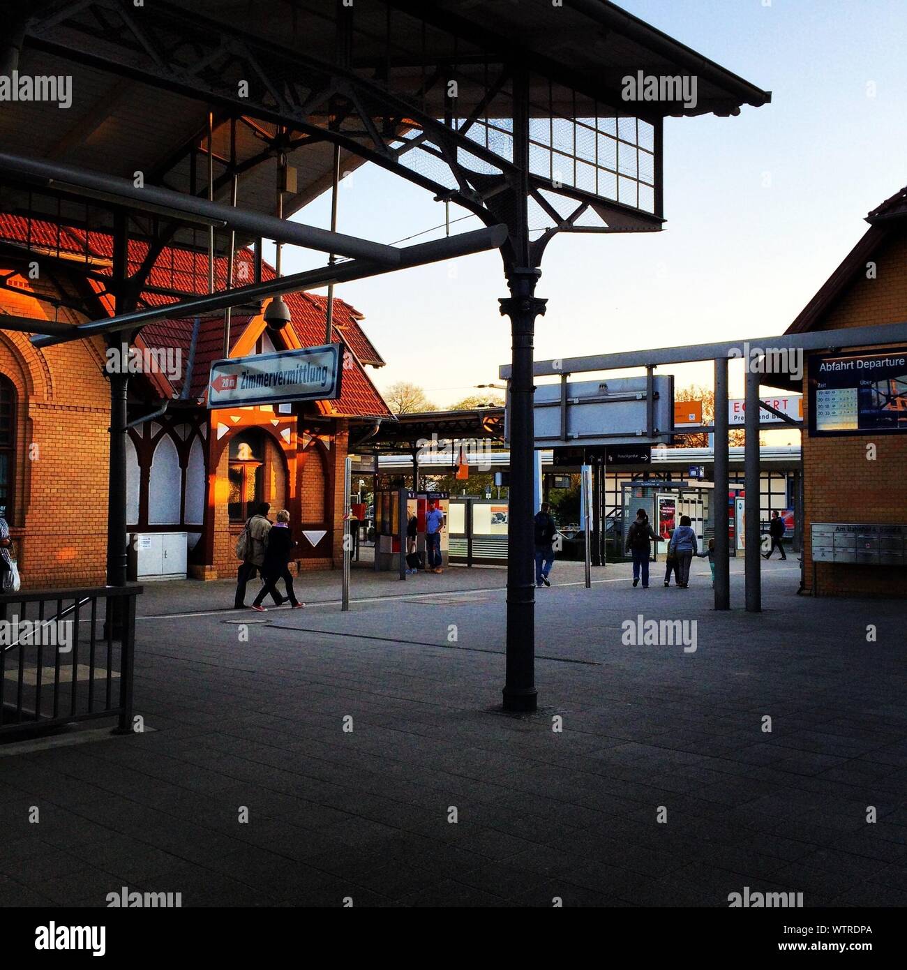 People structures hi-res stock photography and images - Alamy