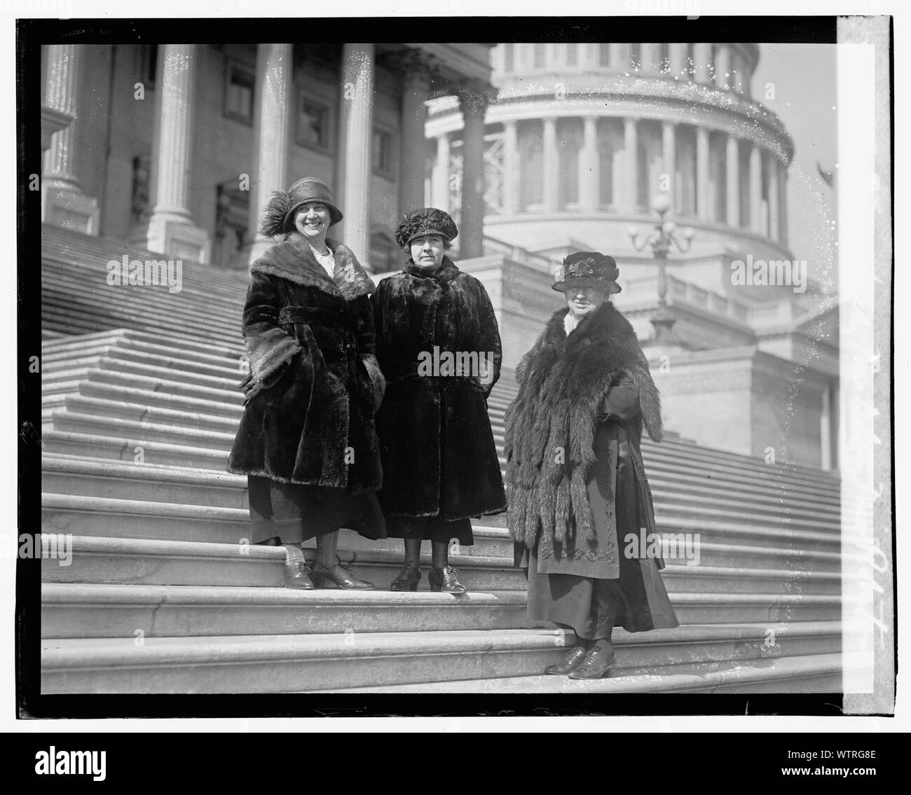 Robertson group Black and White Stock Photos & Images - Alamy