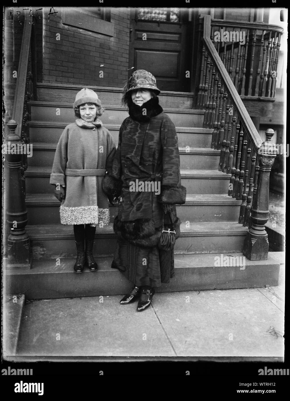 Emotional daughter Black and White Stock Photos & Images - Alamy