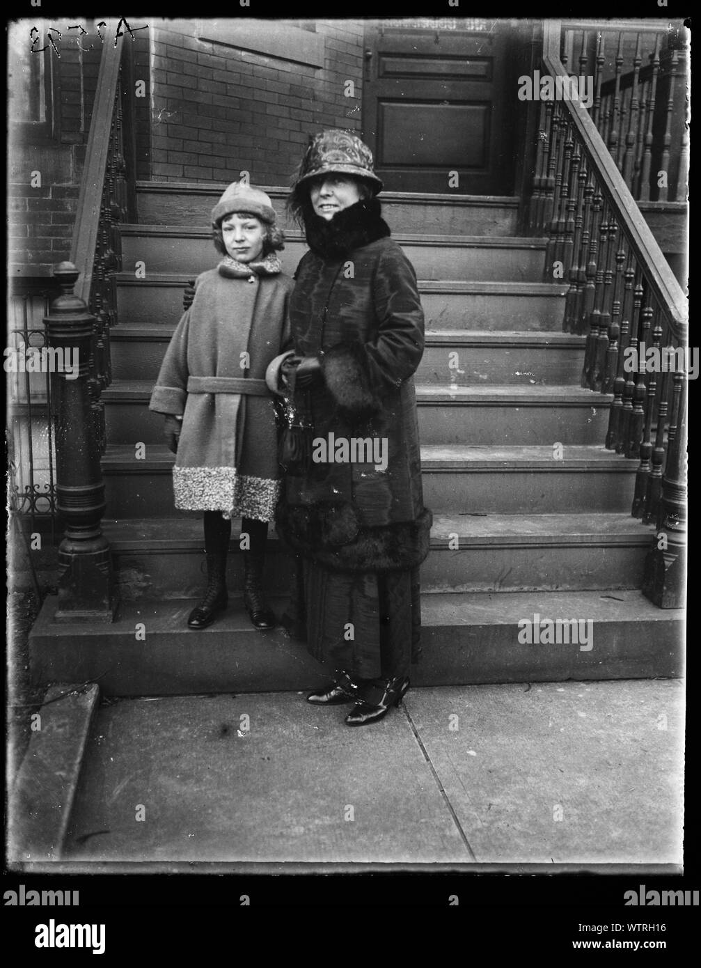 Mrs. Izetta Jewell and daughter Stock Photo - Alamy