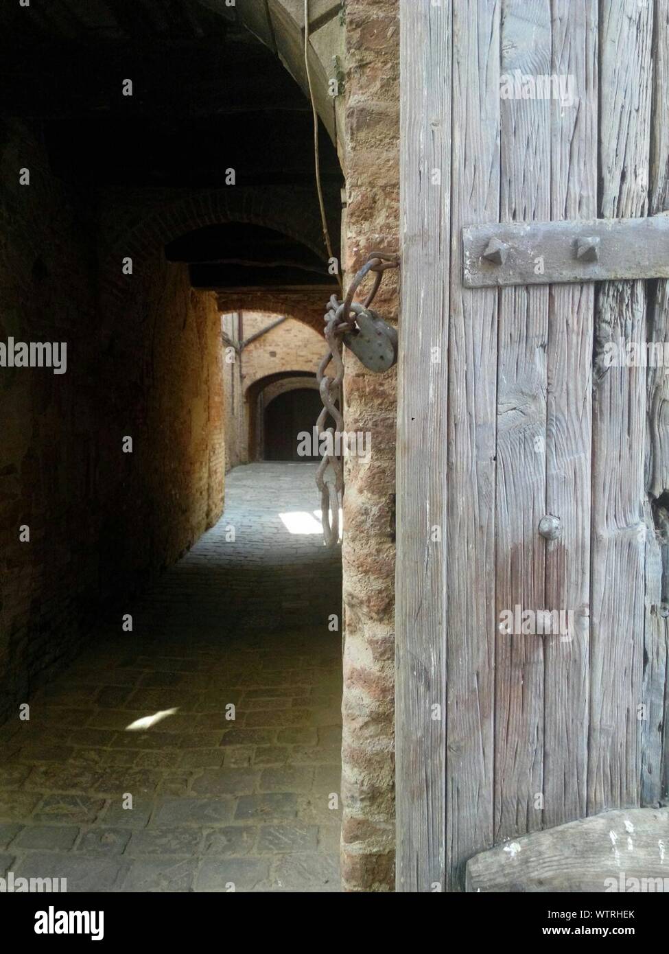 Old door open hi-res stock photography and images - Alamy