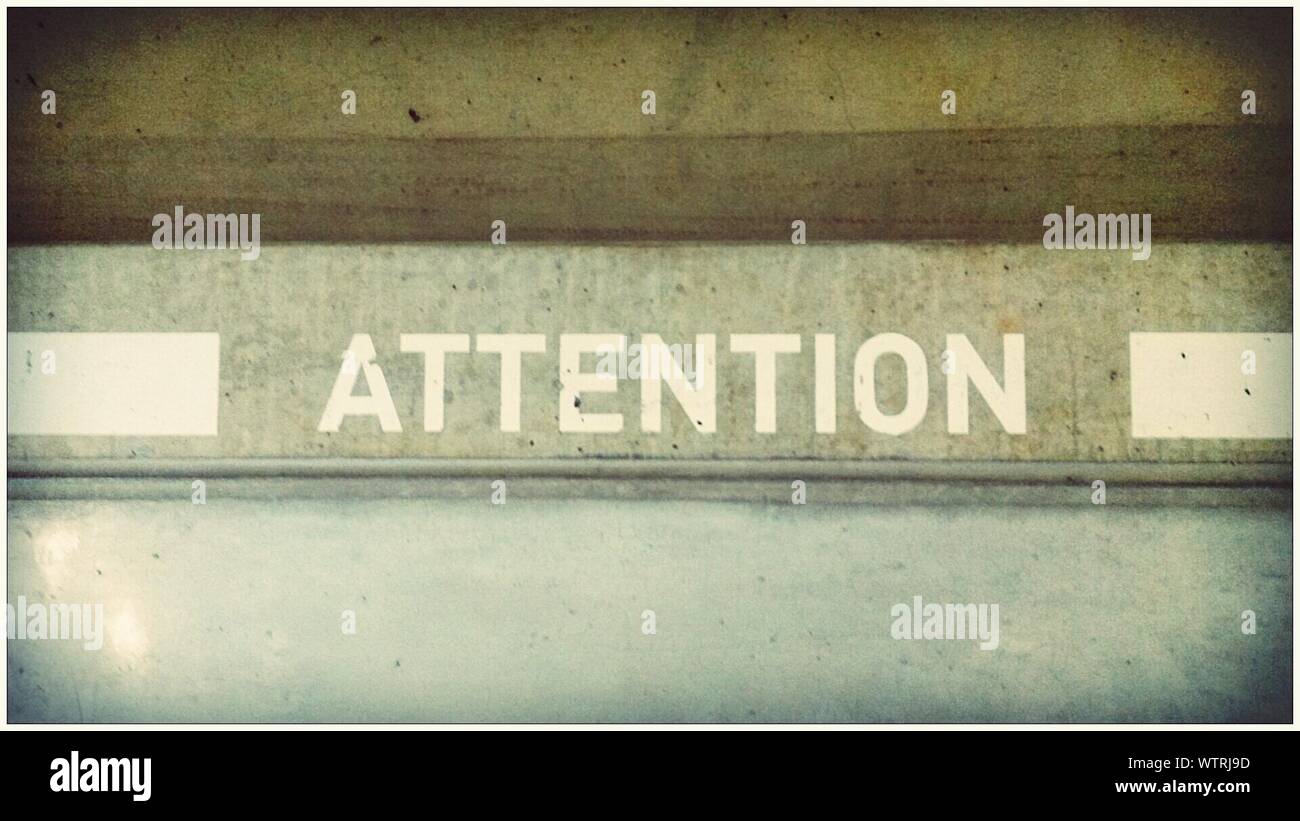 Attention sign hi-res stock photography and images - Alamy