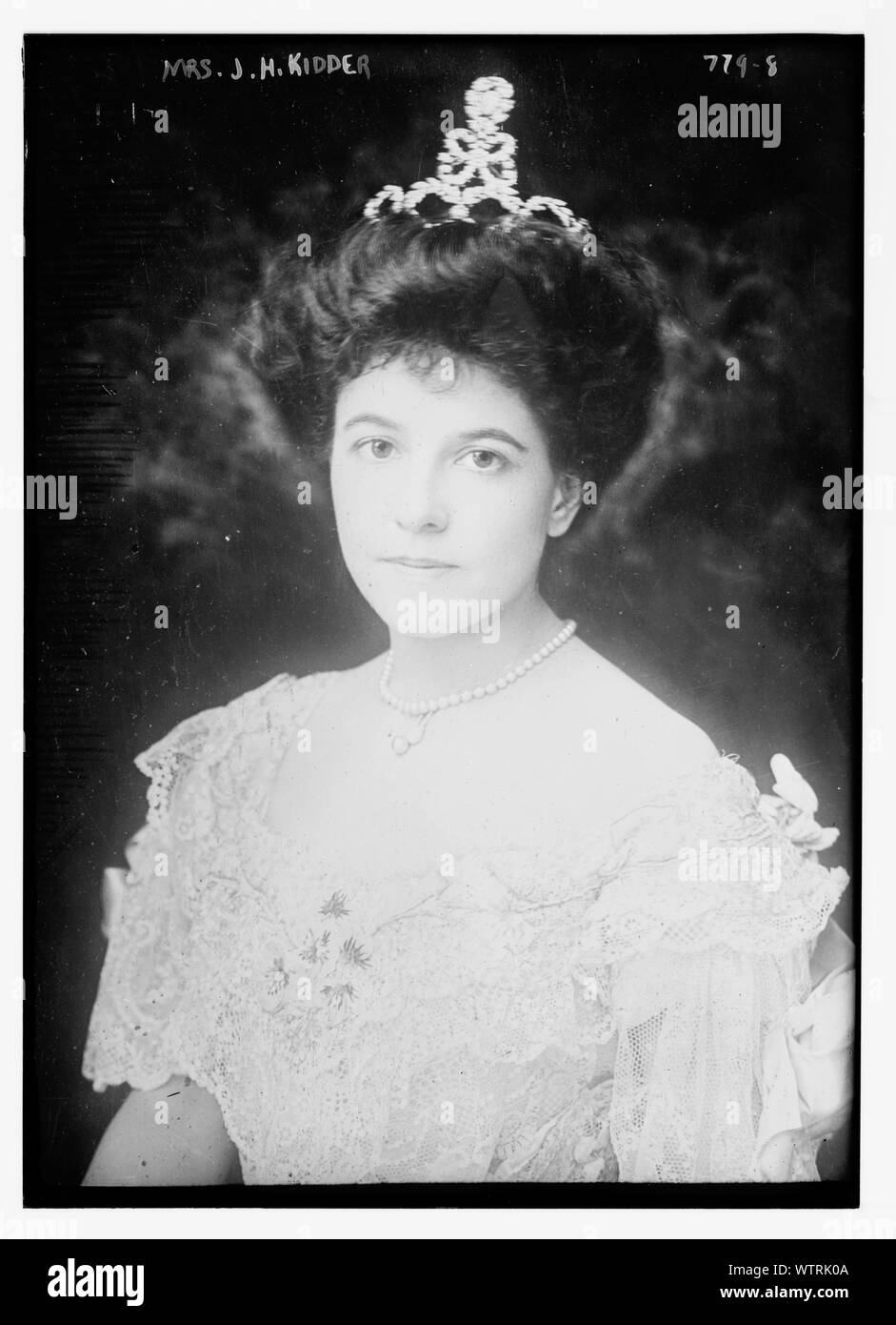 Mrs. J.H. Kidder Stock Photo - Alamy
