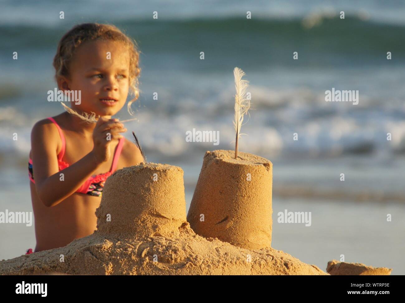 Girl sandcastle hi-res stock photography and images - Alamy