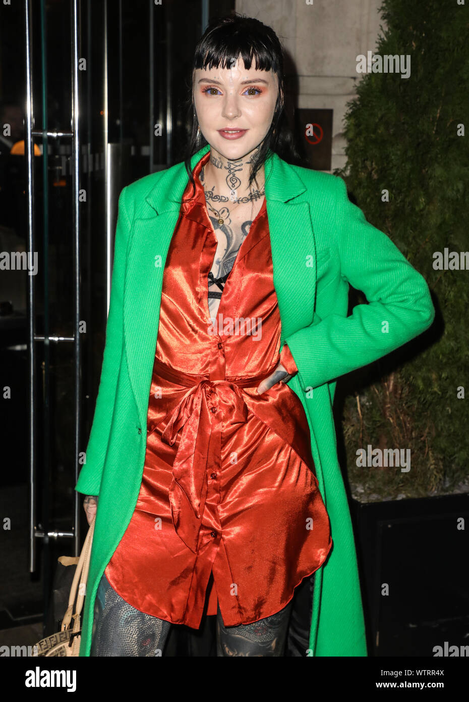 Grace neutral hi-res stock photography and images - Alamy