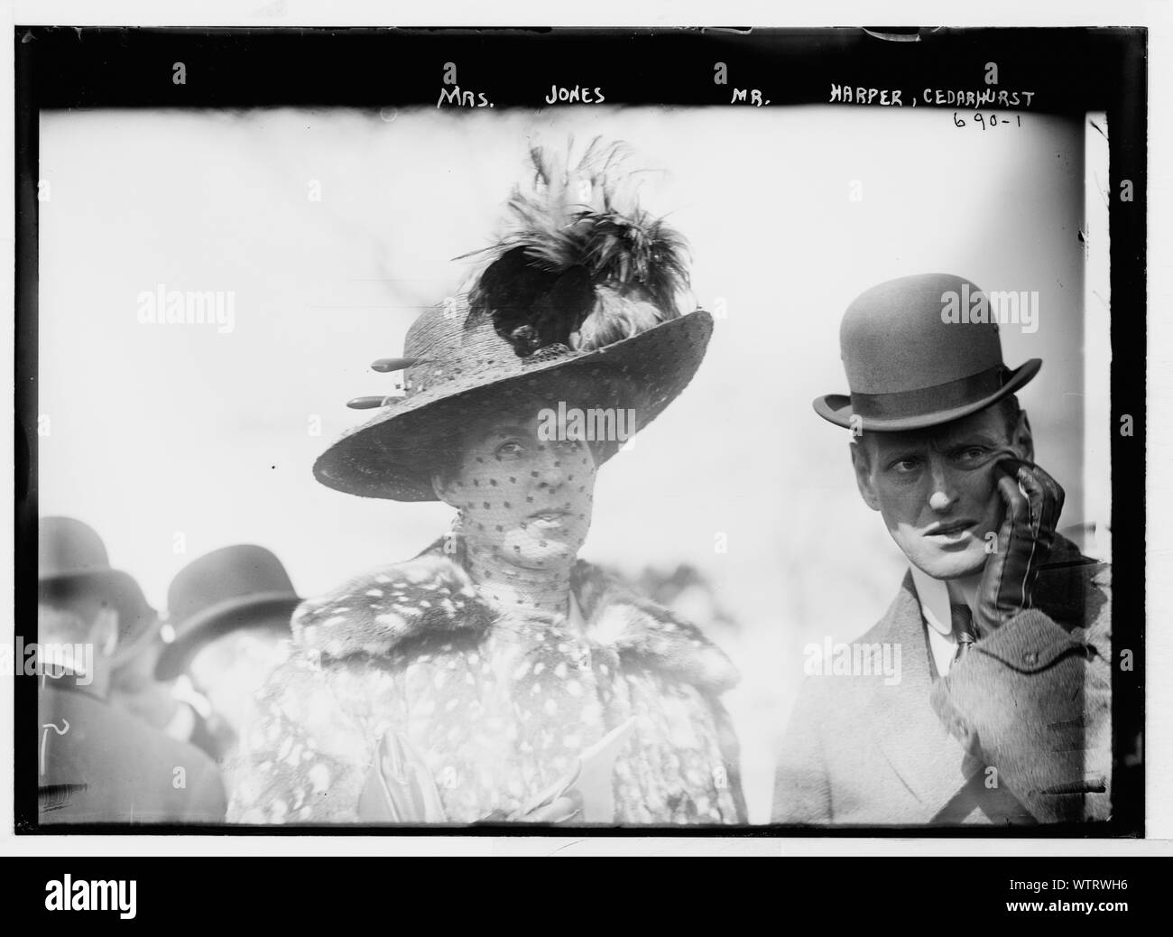 Mr mrs jones hi-res stock photography and images - Alamy