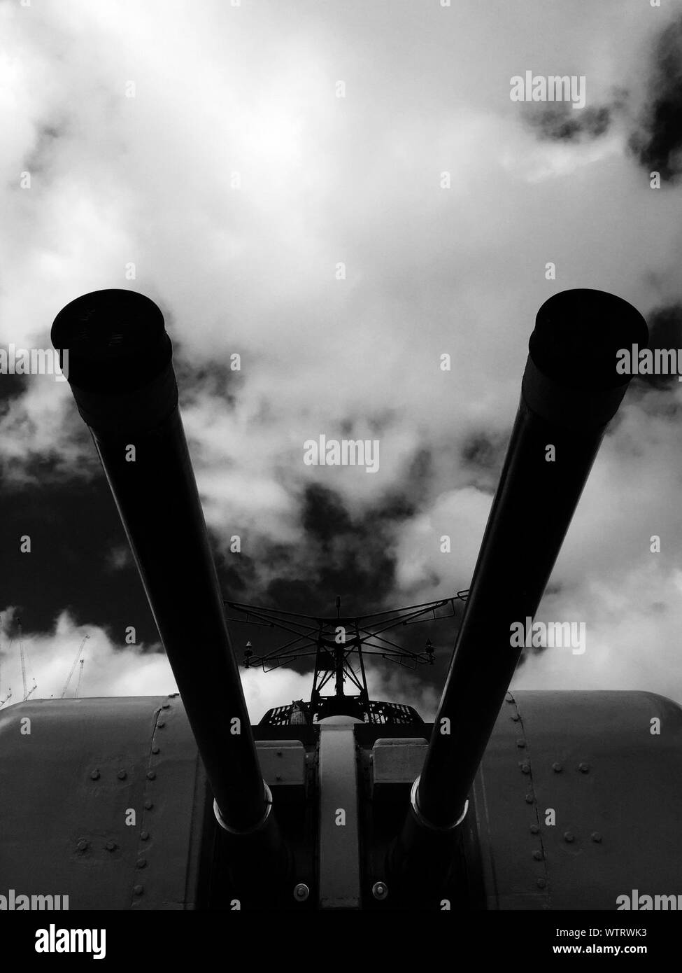 Naval frigate hi-res stock photography and images - Alamy