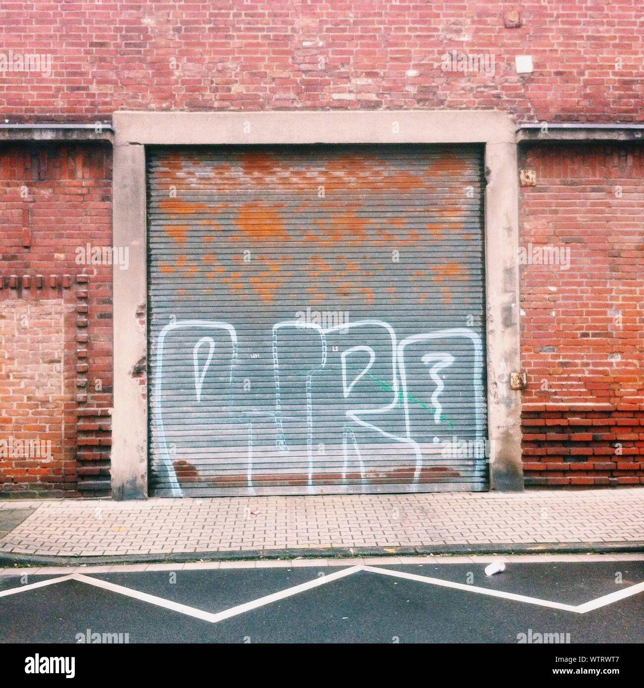 Graffiti factory hi-res stock photography and images - Alamy