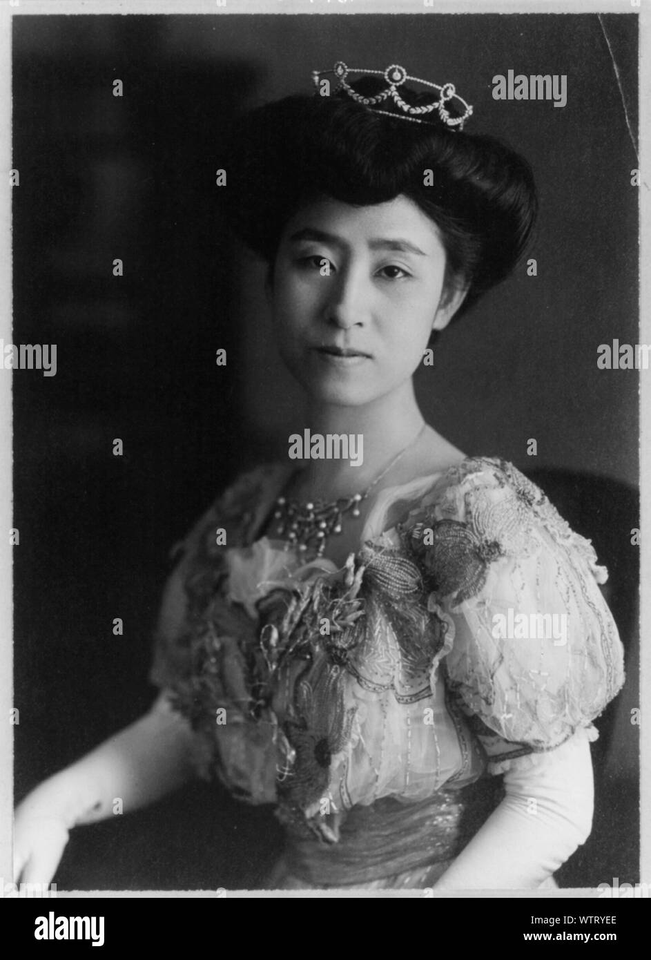 Mrs matsui hi-res stock photography and images - Alamy