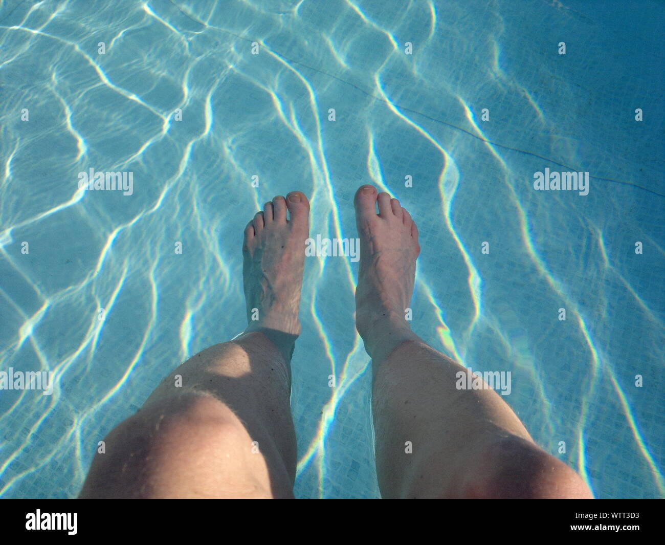 Underwater Legs Pool High Resolution Stock Photography and Images - Alamy