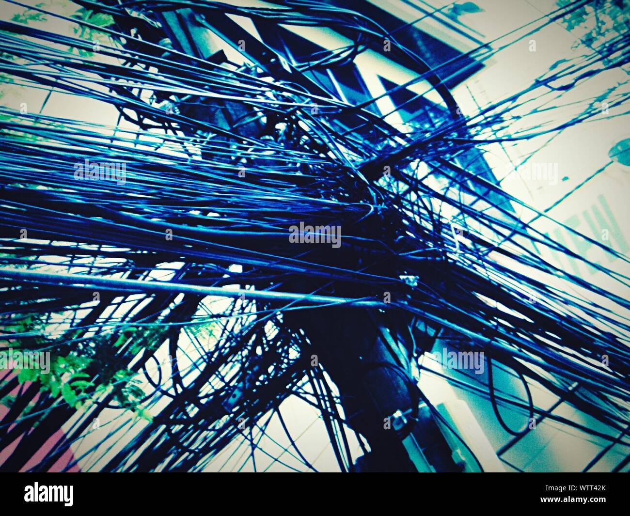 Messy Power Lines High Resolution Stock Photography and Images - Alamy