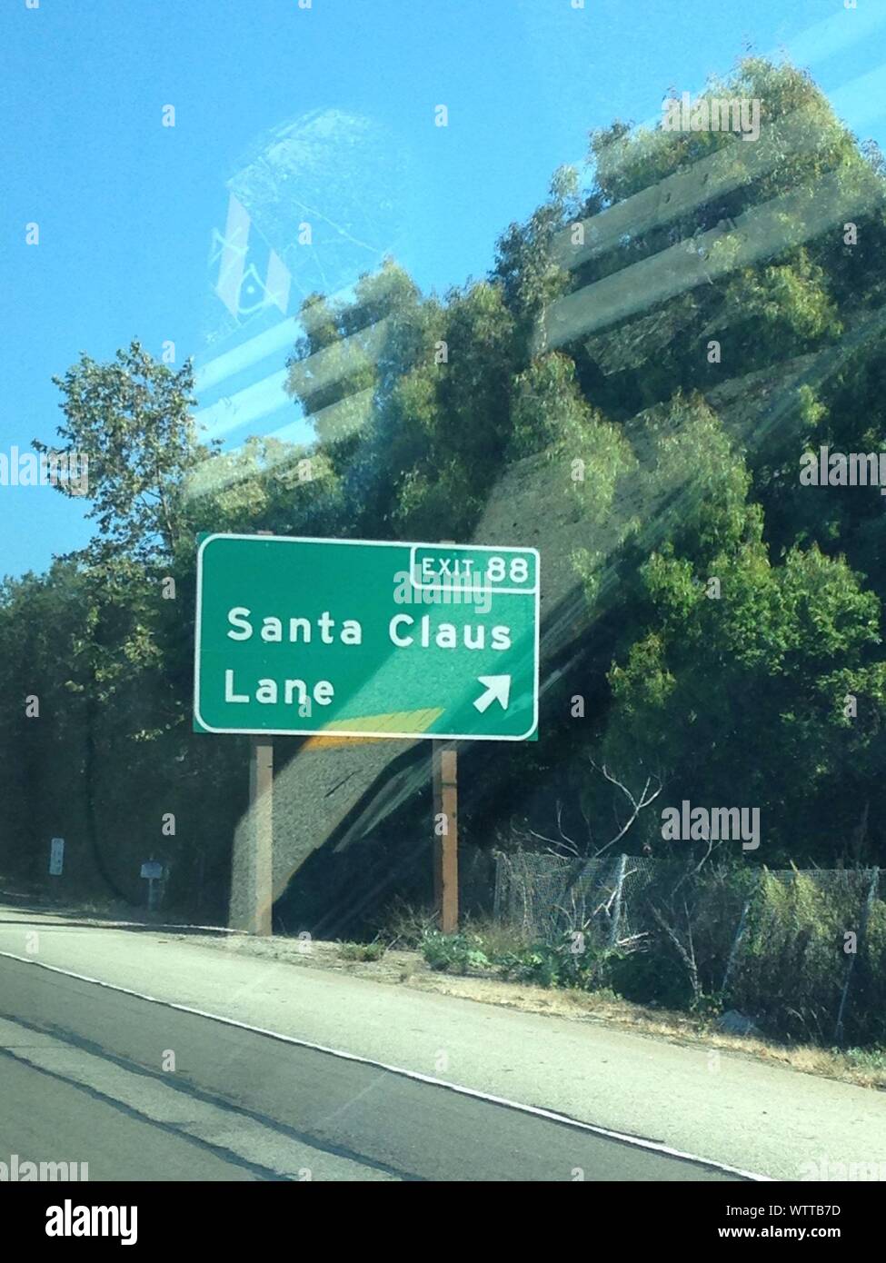 Direction board hi-res stock photography and images - Alamy