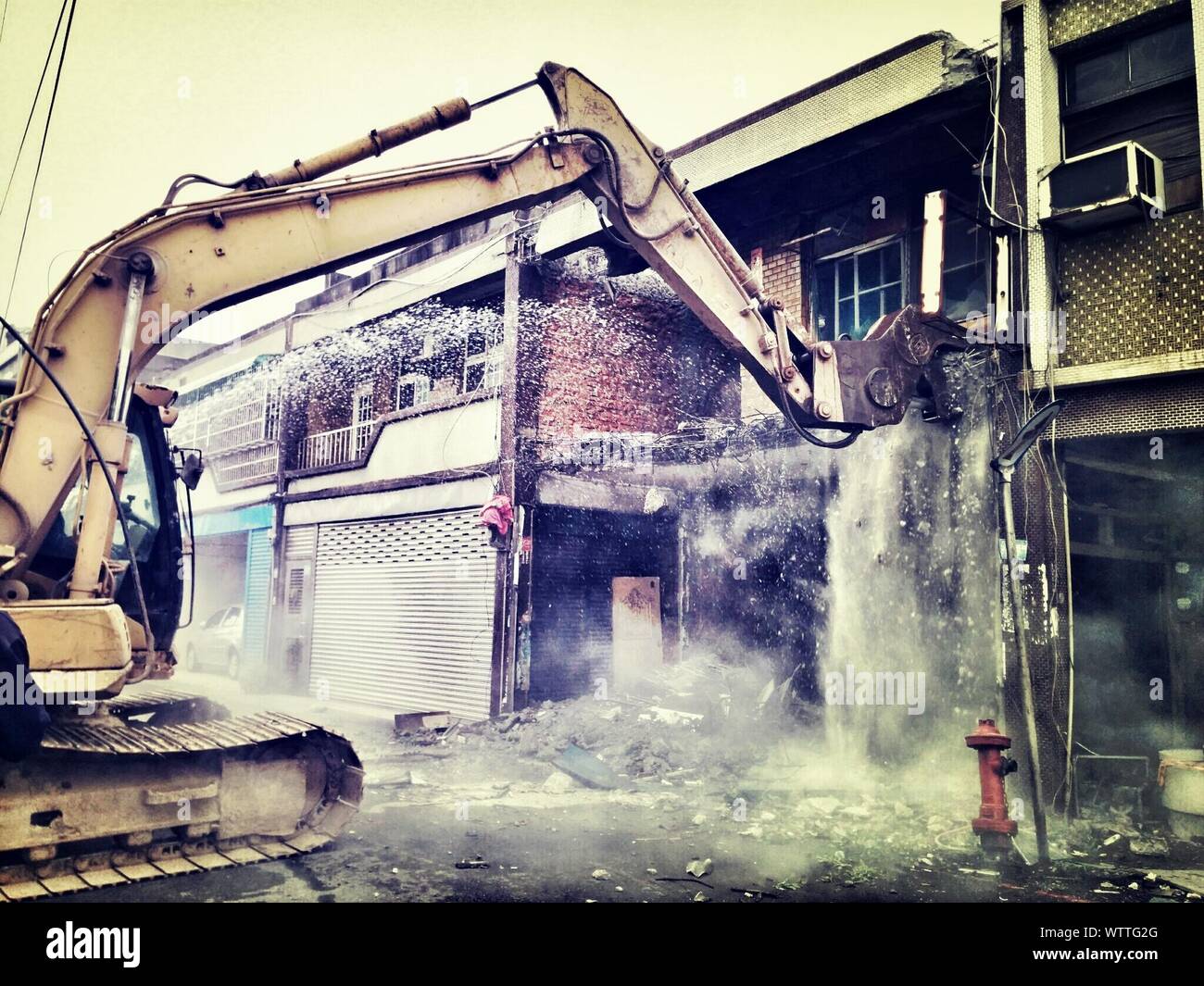 Pulling down hi-res stock photography and images - Alamy