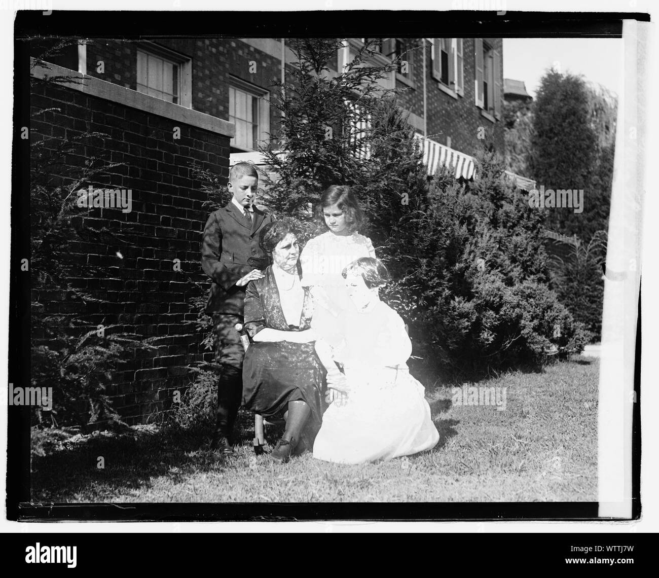 Life children human Black and White Stock Photos & Images - Alamy